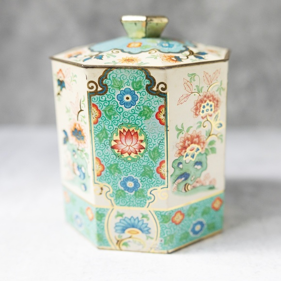 Unmarked | Accents | Vintage Lidded Tin Octagonal Lotus Floral Asian ...